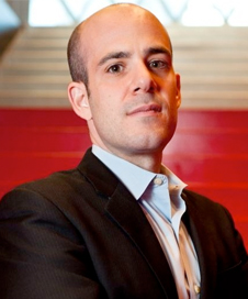 Browse our List of Top Keynote Speakers| Eagles Talent Speakers Bureau